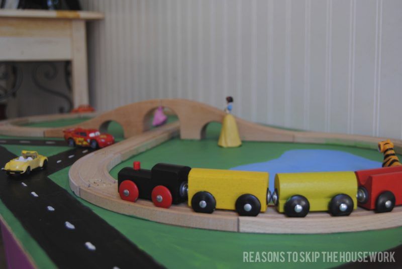 Make Your Own Train Table – REASONS TO SKIP THE HOUSEWORK