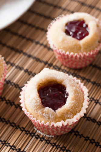 Jam Doughnut Muffins – REASONS TO SKIP THE HOUSEWORK