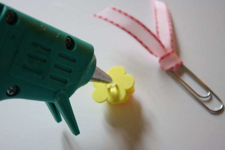 Embellished Paper Clips – REASONS TO SKIP THE HOUSEWORK