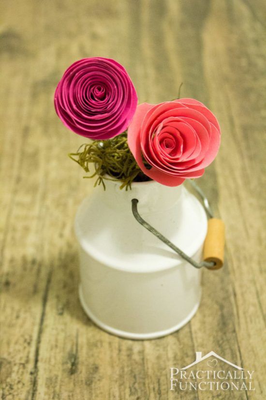 Simple Spiral Paper Flowers