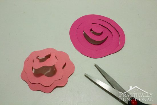 Simple Spiral Paper Flowers