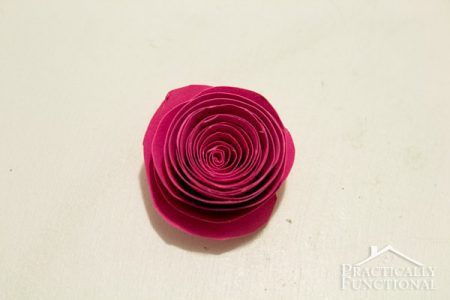 Simple Spiral Paper Flowers