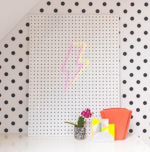 Light Up Your Life with These 20 DIY Neon Lights – REASONS TO SKIP THE ...